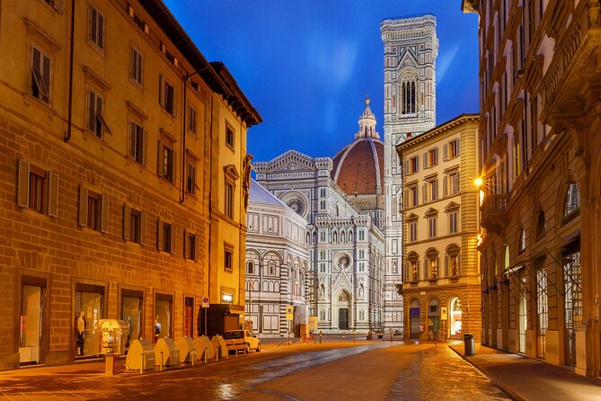 Florence Night Bike Tour With Wine and Aperitivo Picnic Included - Meeting Point and Starting Location