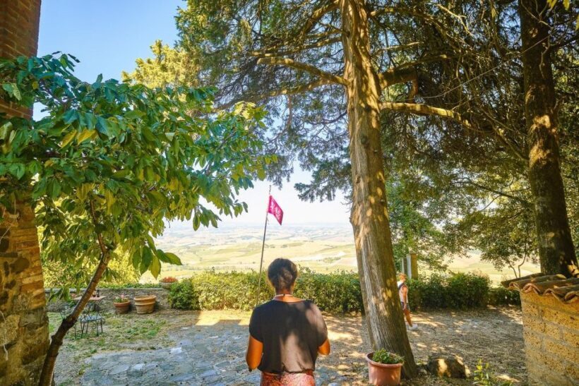 Florence: Orcia Valley, Montalcino, Pienza with Lunch & Wine - Transportation, Group Size, and Value