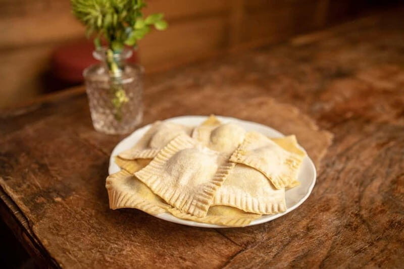 Florence: Pasta & Tiramisu Class with Unlimited Wine - FAQs