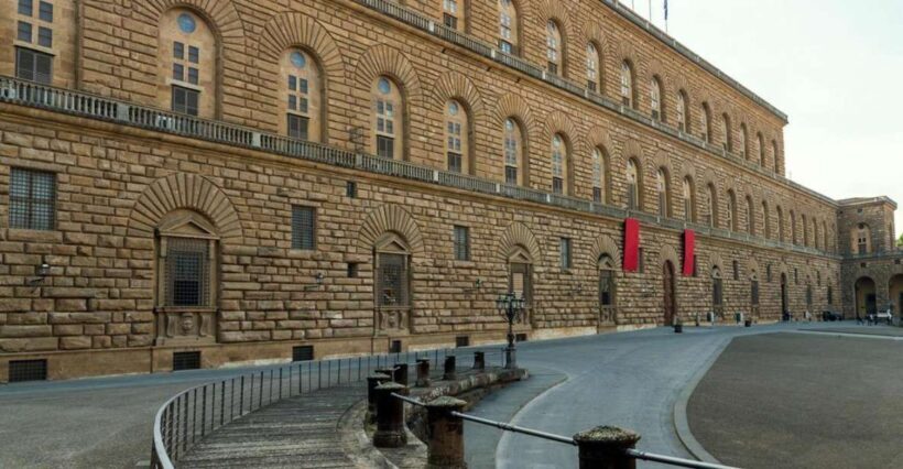 Florence: Pitti Palace Small Group Tour - Exploring Florence’s Medici Legacy at Pitti Palace