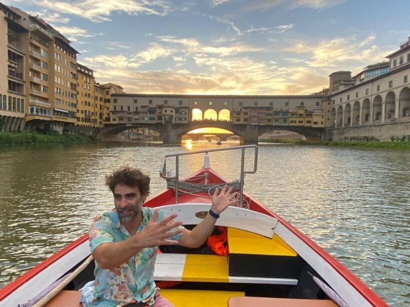 Florence: Private Boat Tour with Wine - An Enjoyable Way to See Florence