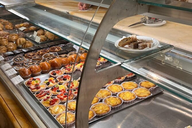 Florence Private Dessert Walking Tour - Key Points