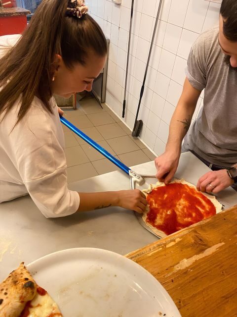 Florence: Private Pizza Making Class with Wine Tasting - Wine Tasting and Final Tasting