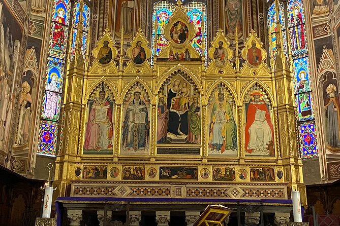 Florence SANTA CROCE Basilica Private Tour - Exploring the Basilicas History and Artworks