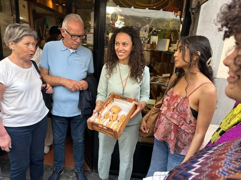 Florence: Street Food Tour with Wine & Local Guide - Key Points