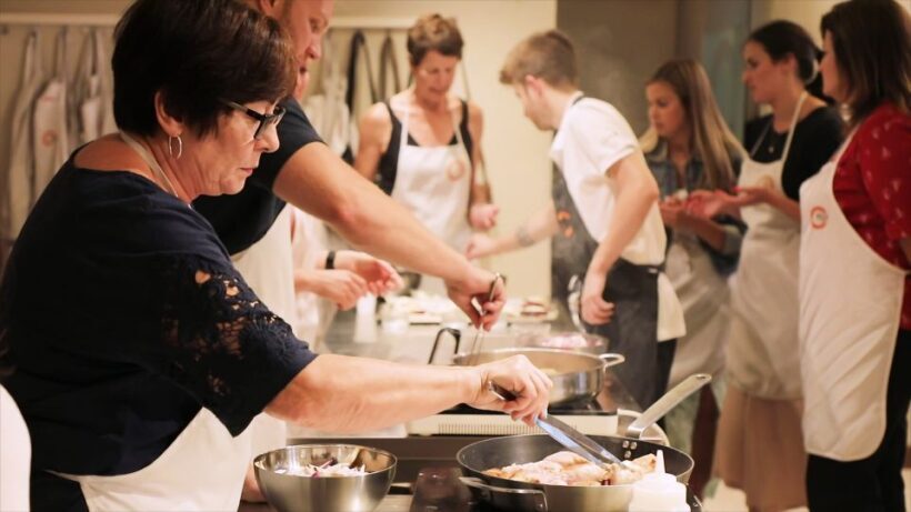 Florence: Tuscan Cooking Course with Dinner - Frequently Asked Questions