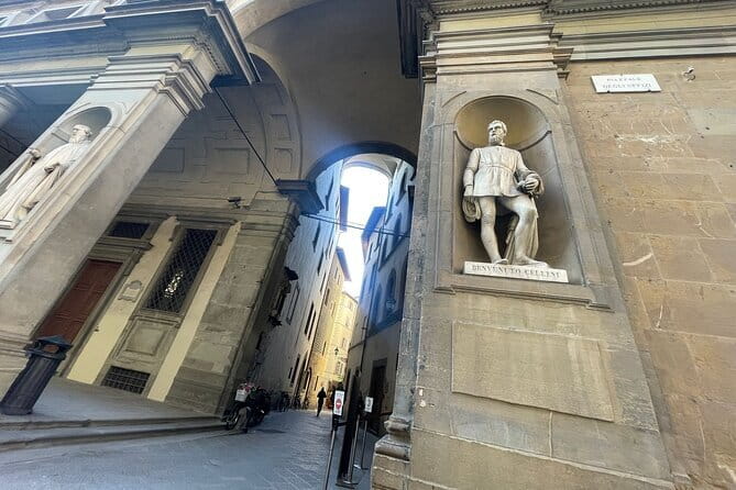 Florence: Uffizi Gallery Audio Guided Tour led by Tour Leader - What Travelers Say