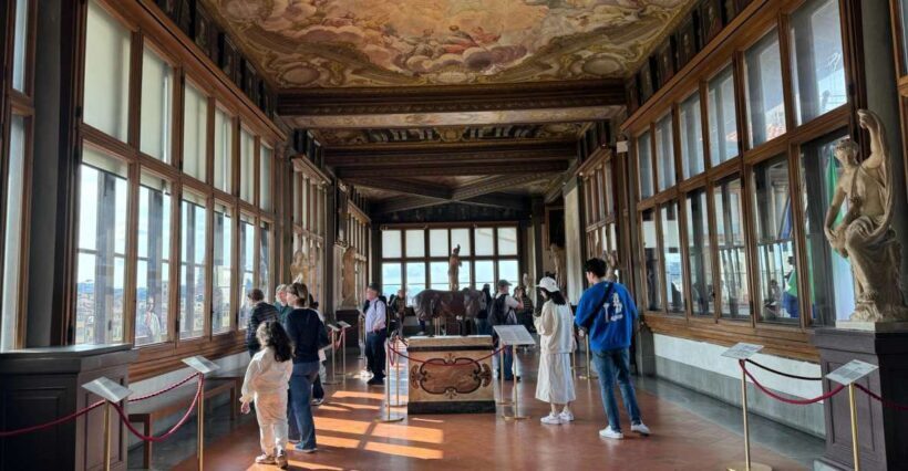 Florence: Uffizi Gallery Small Group Guided Tour - Key Points