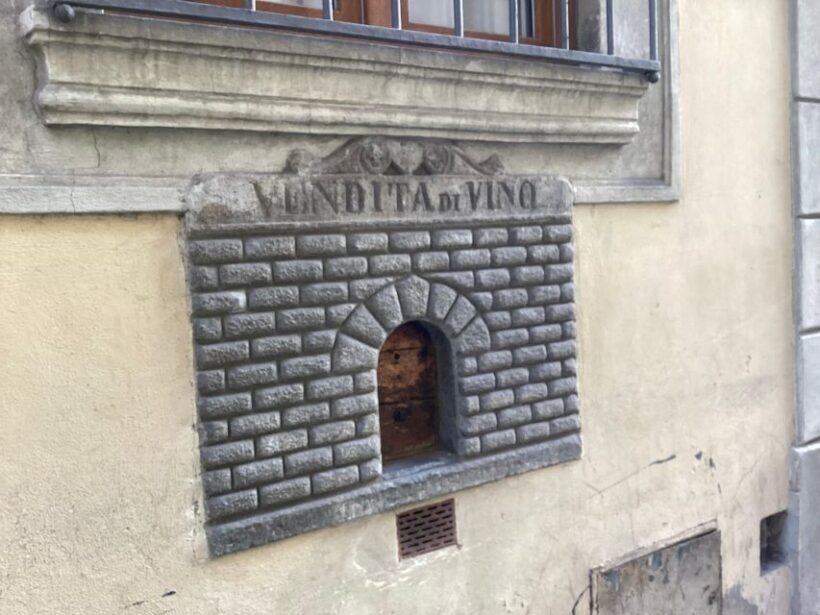 Florence: Wine Windows Walk with Wine Tasting and Appetizers - What’s Included & What’s Not
