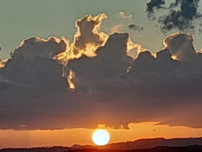 Flores: Yaxha Shared Sunset Tour with Transportation & Guide - Key Points