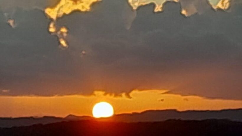 Flores: Yaxha Shared Sunset Tour with Transportation & Guide - Who Should Consider This Tour?