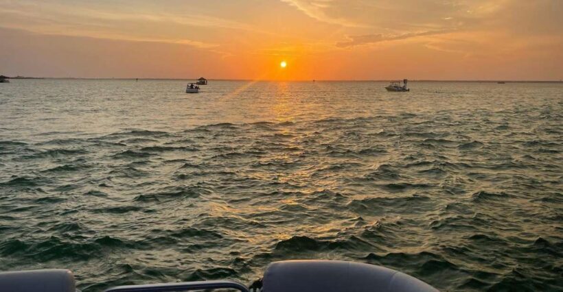 Florida: Emerald Coast Sunset & Dolphin Cruise with Guide - An Honest Deep Dive into the Experience