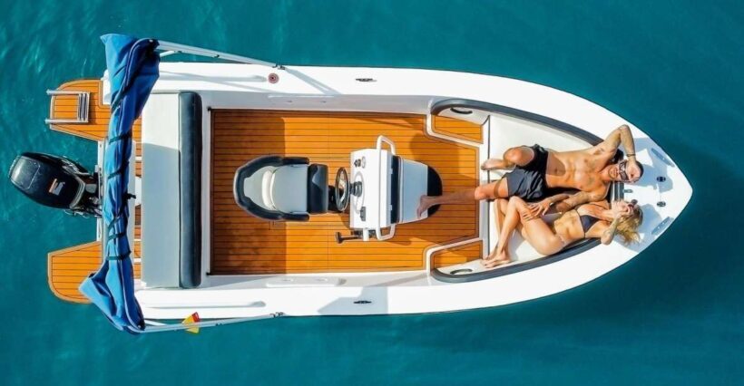 Flow into the ocean without license and discover Adeje - Key Points