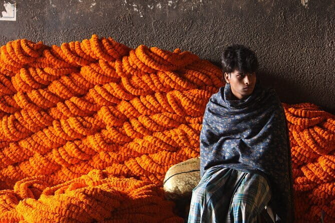 Flower Market Colors and Ganges Ghat Experience - What Makes This Tour Stand Out