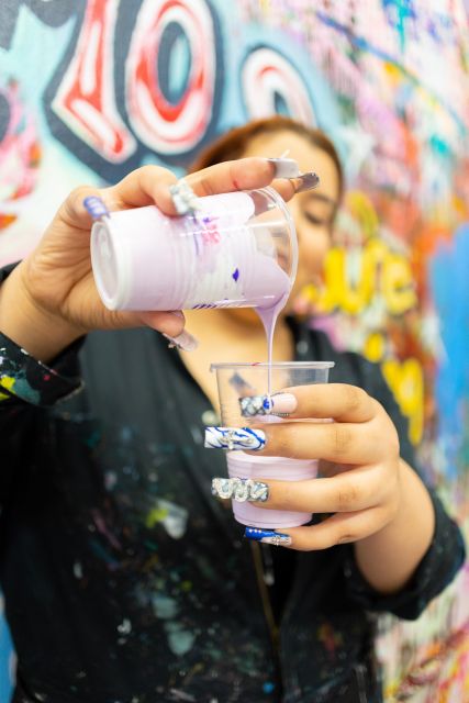 Fluid Art Private Experience - What Makes This Experience Stand Out?