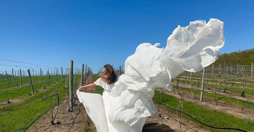 Flying Dress Photo Shoot Traverse City & Surrounding Areas - Who Should Consider This Experience?