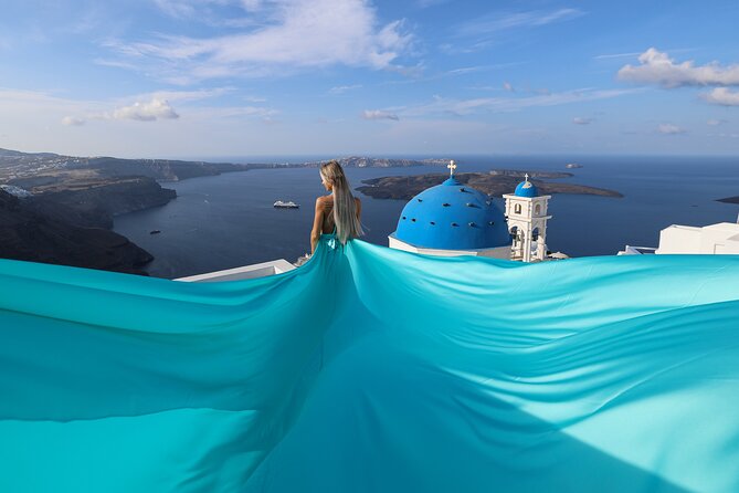 Flying Dress Photoshoot in Santorini - Tips for a Successful Flying Dress Experience