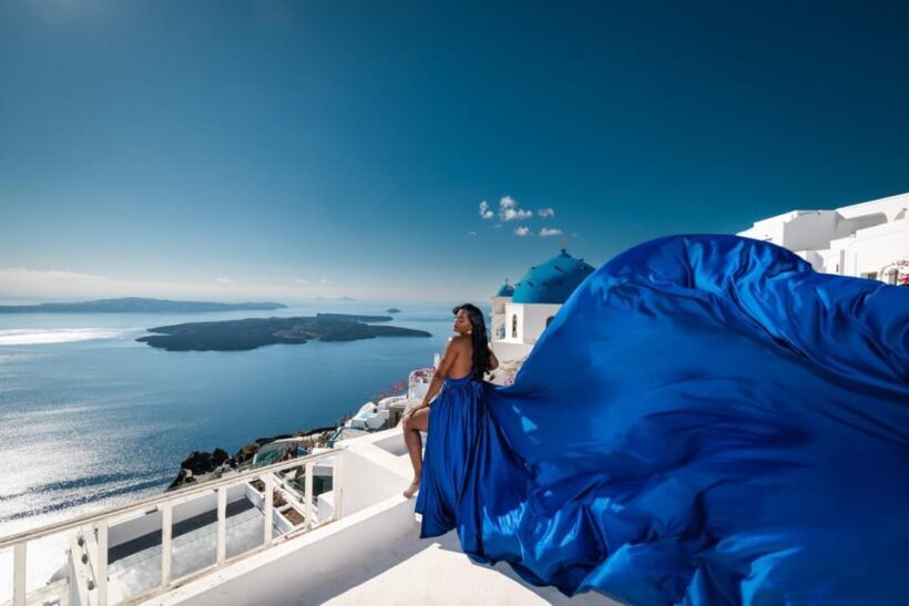 Flying dress Photoshoot in Santorini with Hotel Pickup - The Photos and Delivery
