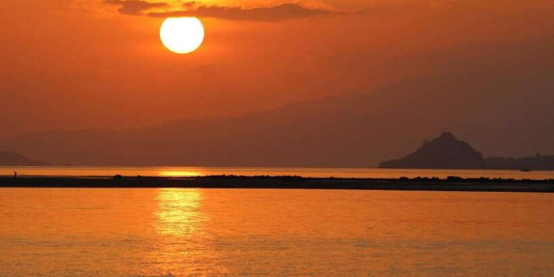 Flying Fox Sunset Cruise Private Boat Charter Labuan Bajo - Final Thoughts: Who Is This Tour For?