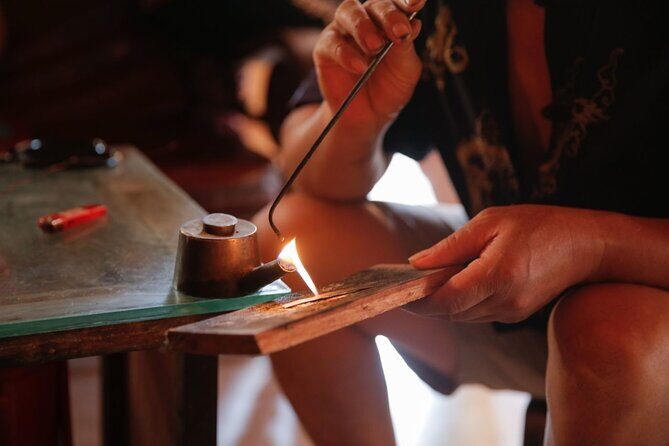 Folk Art Textile Workshop in Sapa - A Deep Dive into the Textile Workshop Experience