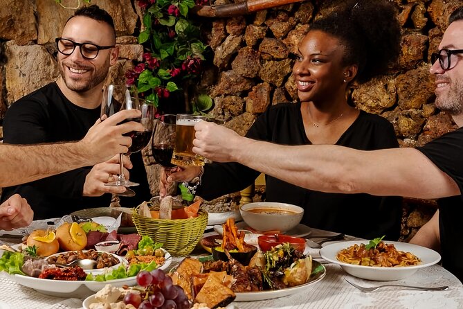 Folklore Evening Dinner Show at a Traditional Maltese Restaurant Incl. Transfers - The Experience in Detail: How an Evening in Malta Looks