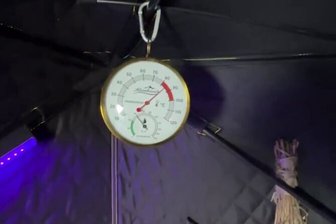 Fondue in challet with Local Stories & Sphere in the centrum - FAQs