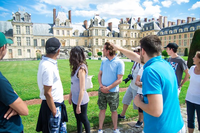 Fontainebleau and Vaux-Le-Vicomte Castle Small-Group Day Trip From Paris - Highlights of the Itinerary