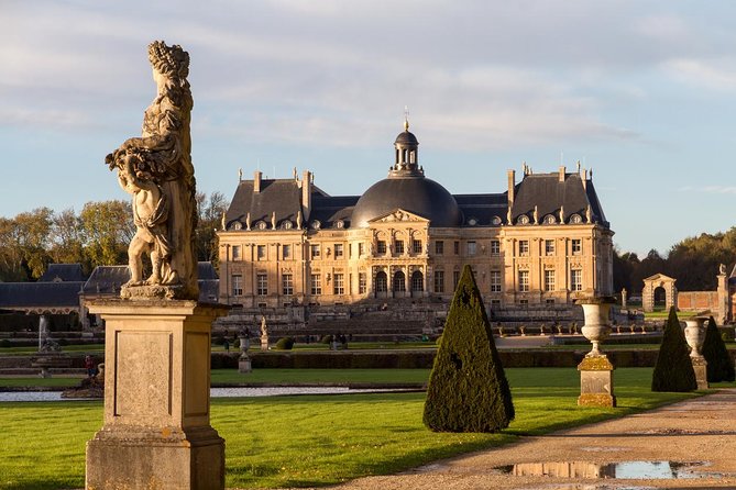 Fontainebleau and Vaux-Le-Vicomte Castle Small-Group Day Trip From Paris - Traveler Feedback