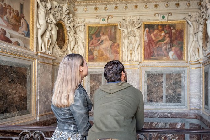 Fontainebleau and Vaux Le Vicomte Chateaux Day Trip From Paris - Château De Fontainebleau