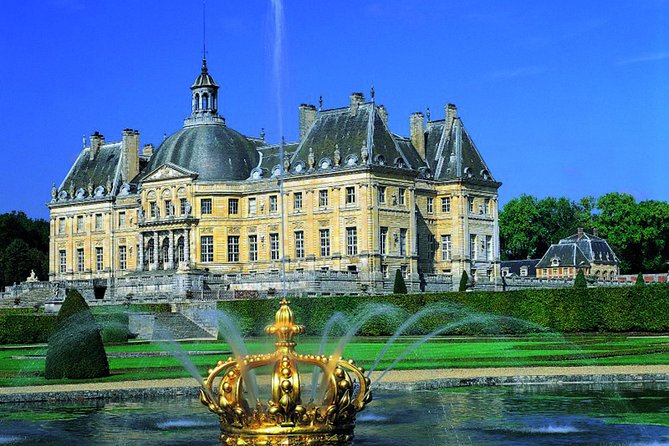 Fontainebleau and Vaux Le Vicomte Chateaux Day Trip From Paris - Expectations to Consider