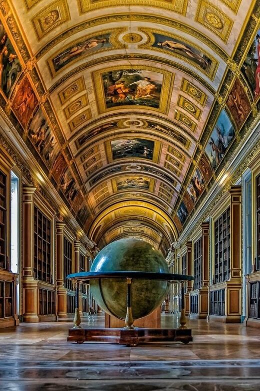 Fontainebleau Castle Private guided tour from Paris - FAQs