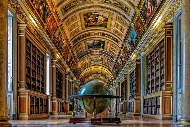 Fontainebleau & Vaux-le-Vicomte Trip with Local Guide & Private Transportation - Vaux-le-Vicomte: The Private Residence that Inspired Versailles