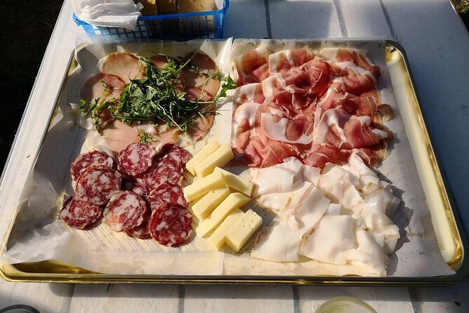 Food and Wine tasting experience in Trieste traditional farmhouse Osmiza - FAQ