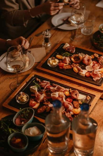Food and Wine Tasting in Budapest by the Basilica - Why This Tour Works for Travelers