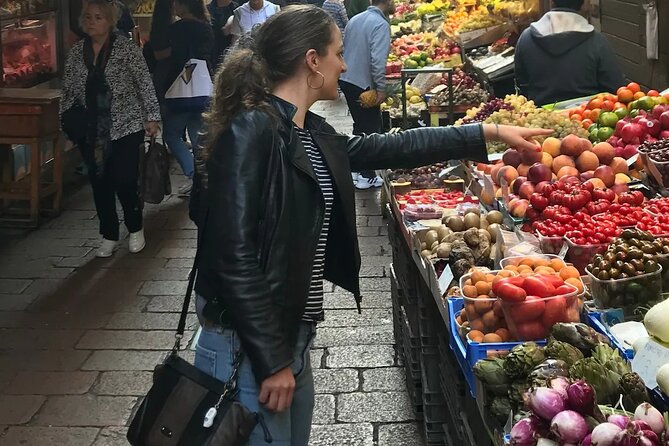 Food and Wine Tasting Tour in Bologna with Local Guide - The Value: Is It Worth It?