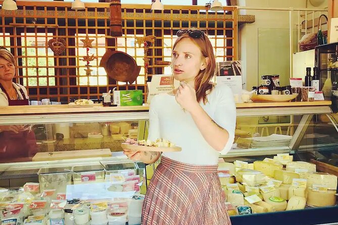 Food and Wine Tasting with a Sommelier - Key Points