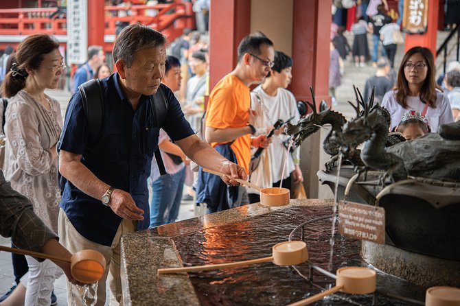 Food Crawl Tour in Asakusa - Discovering Unique Culinary Traditions