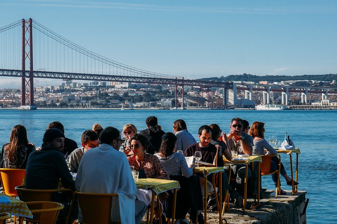 Food & Drink Private Tour in Lisbon & Cacilhas w/ Ferry Included - Discovering Lisbon’s Culinary Charm: A Private Food & Drink Tour with Ferry to Cacilhas