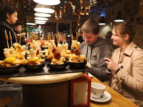 Food & Drink Private Tour of Barcelona in Traditional Taverns - Knowledgeable Guides