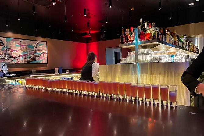 Food & Drinks Bar Tour- Discover Unique Tokyo Nightlife - Discovering Shinjukus Hidden Gems