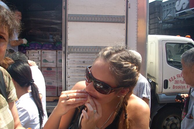 Food On Foot Tours Midtown MIx Guided NYC Tour With Food- Choose What You Like - Inclusions and Accessibility