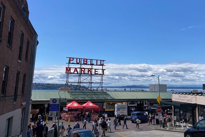 Food Tasting & Arts Tour of Pike Place Market - An In-Depth Look at the Experience