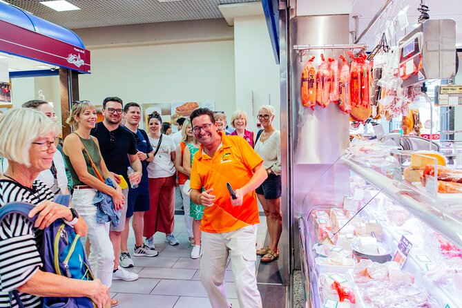 Food Tasting Walking Tour in Palma With a Local - Discovering Key Cultural Landmarks