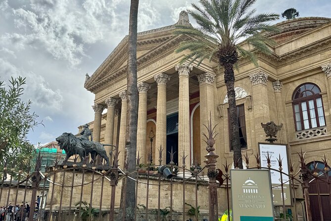 Food Tour Among Markets, Flavours and Local Secrets - Key Points