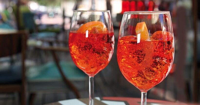 Food Tour: Aperitivo In Mykonos Town - An In-Depth Look at the Experience
