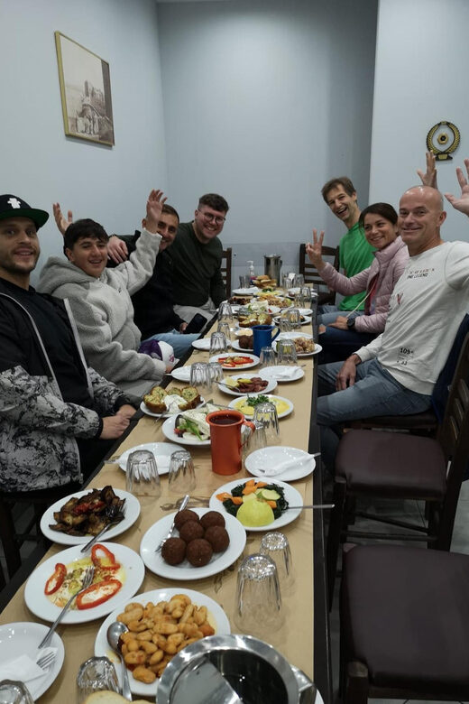 Food Tour evenings and Sundays - What Sets This Tour Apart?