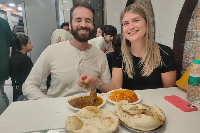 Food Tour in Delhi - An Authentic Delhi Food Experience