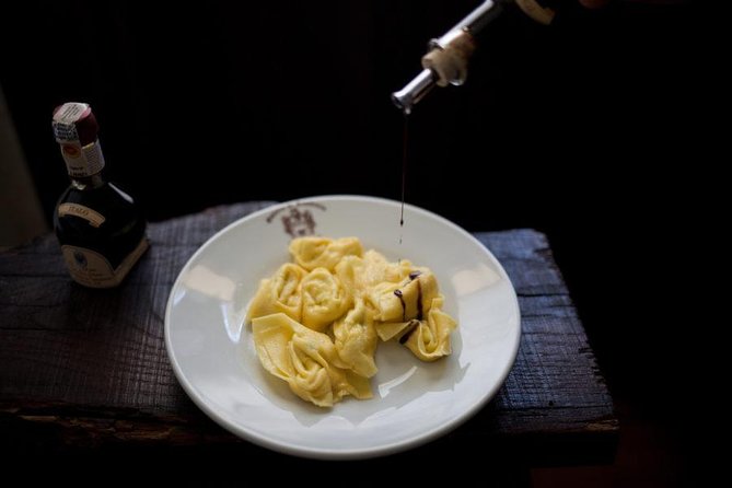 Food Tour: Parmigiano, Balsamic, Red Wine, lunch,transport - Transportation and Pacing: Comfort and Flexibility