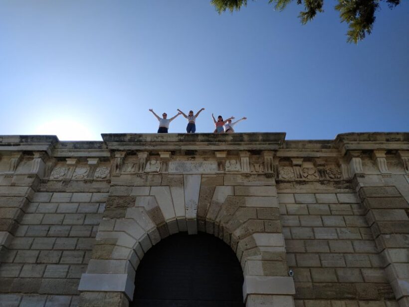 Food tour tasting walking tour - FAQs
