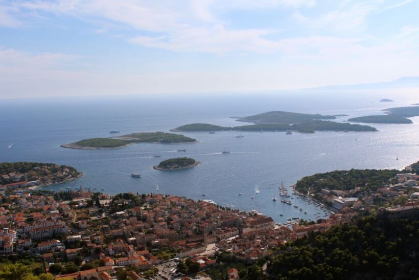 Food Tour: Traditional Flavours and Food Sampling on Hvar - Exploring the Flavors of Hvar: A Detailed Review of the Food Tour